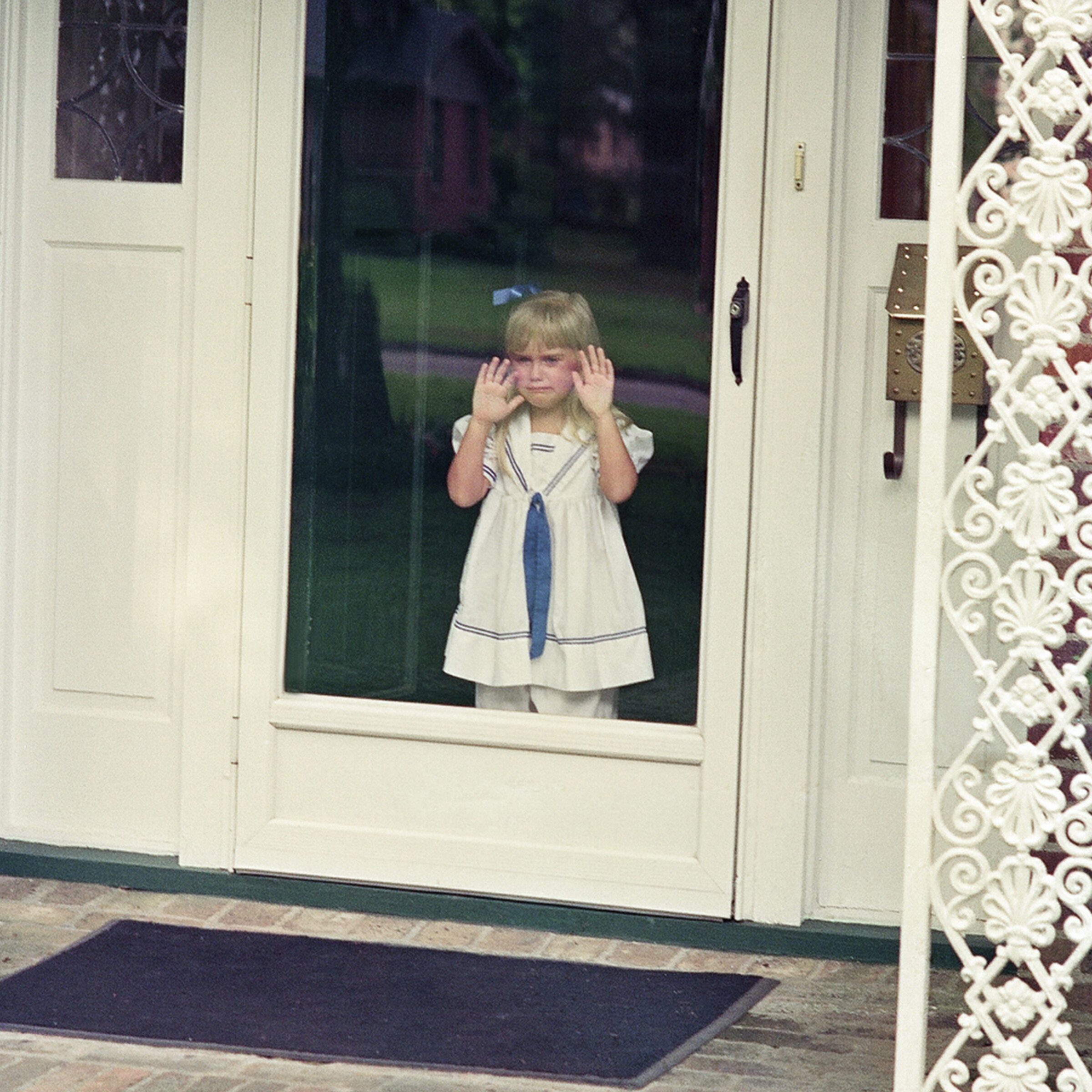 Are You Smiling Yet? | Silverback Artist Management